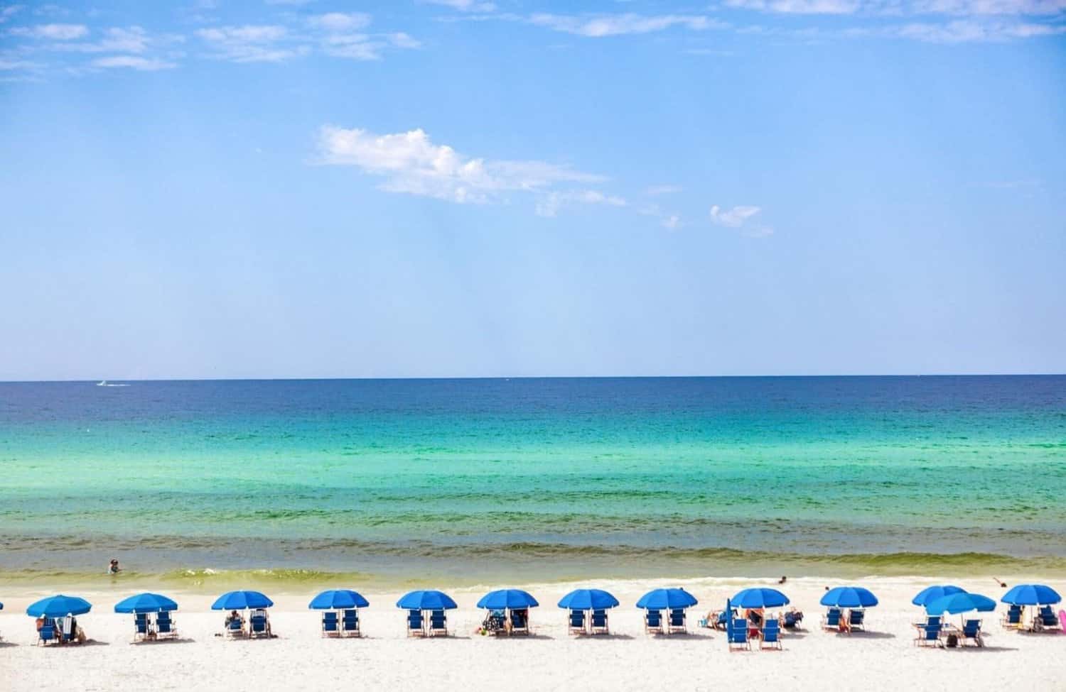 14 Best Beaches in the Florida Panhandle With Powdery Sand and Emerald ...